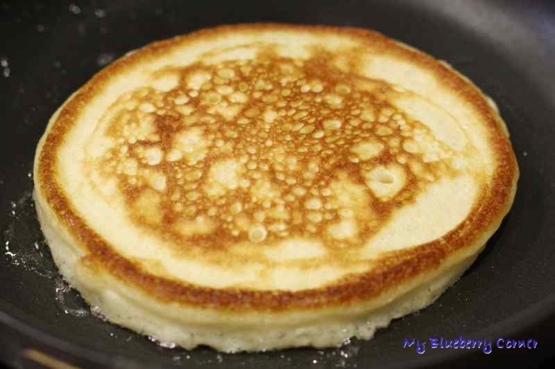 Puszyste pankejki (fluffy pancakes) - My Blueberry Corner